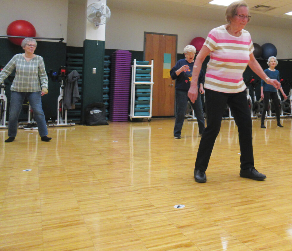 Sliding into line dancing | News, Sports, Jobs - Marshall Independent